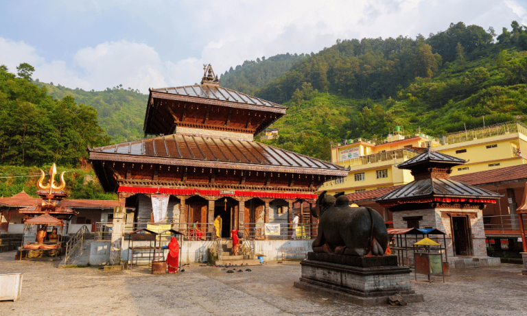 5 Shiva Temples to Visit in Kathmandu During Shivaratri